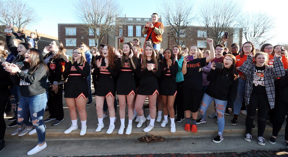 Photos: Ironton High School Football Players State Championship Send ...