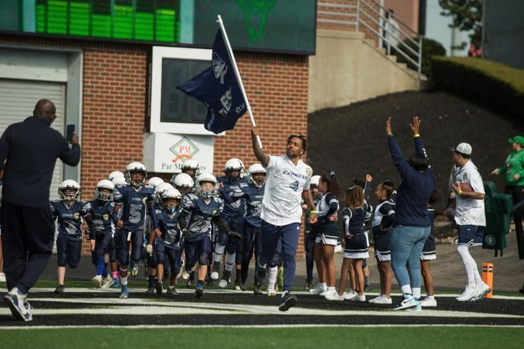 Turf Bowl: Tubbs, DC Express B-team dominant | Sports | herald-dispatch.com