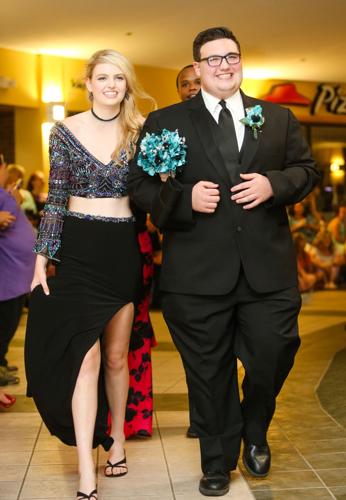 Photos: Wayne High School Prom | Multimedia | herald-dispatch.com