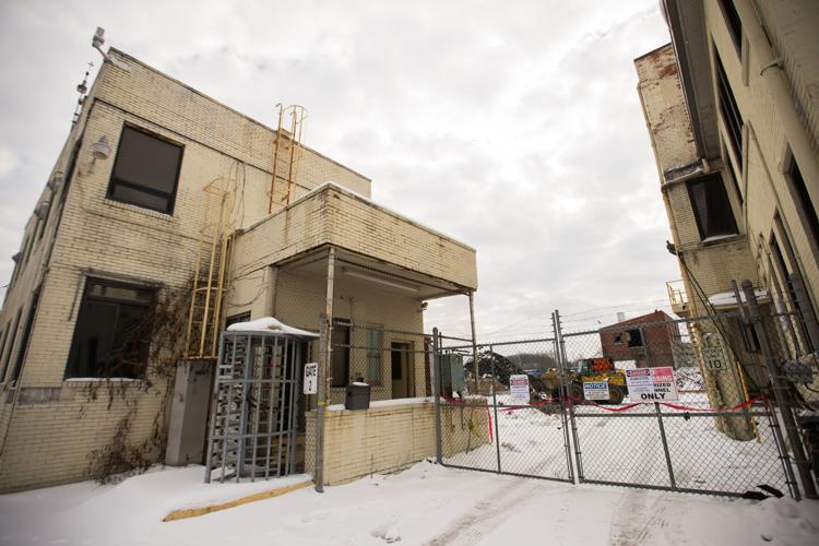 At least 7 were in vacant building that caught fire last week, mayor ...