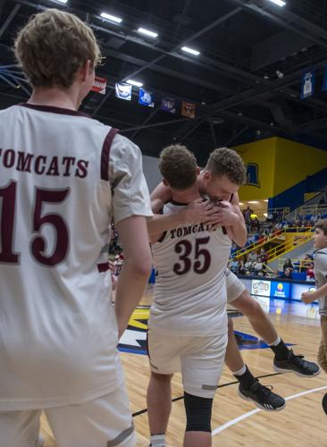 16th Region boys final: Tomcats take one for the thumb | Sports ...
