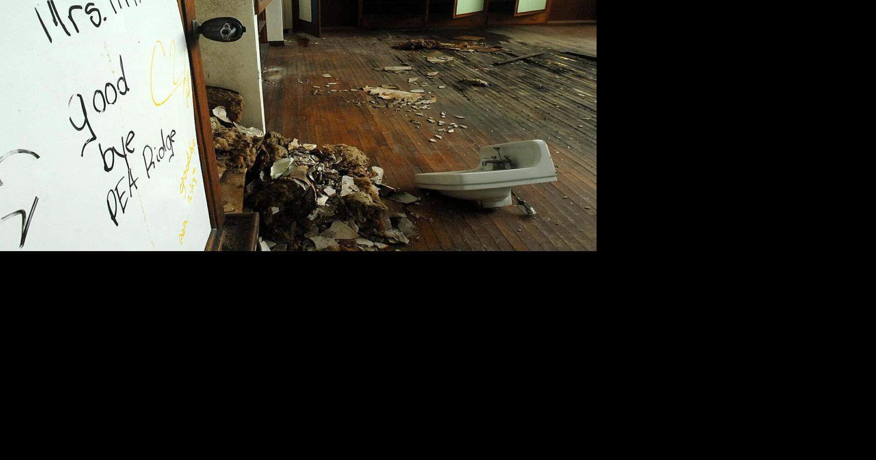 Gallery: Pea Ridge Elementary building auction | Photo Galleries ...