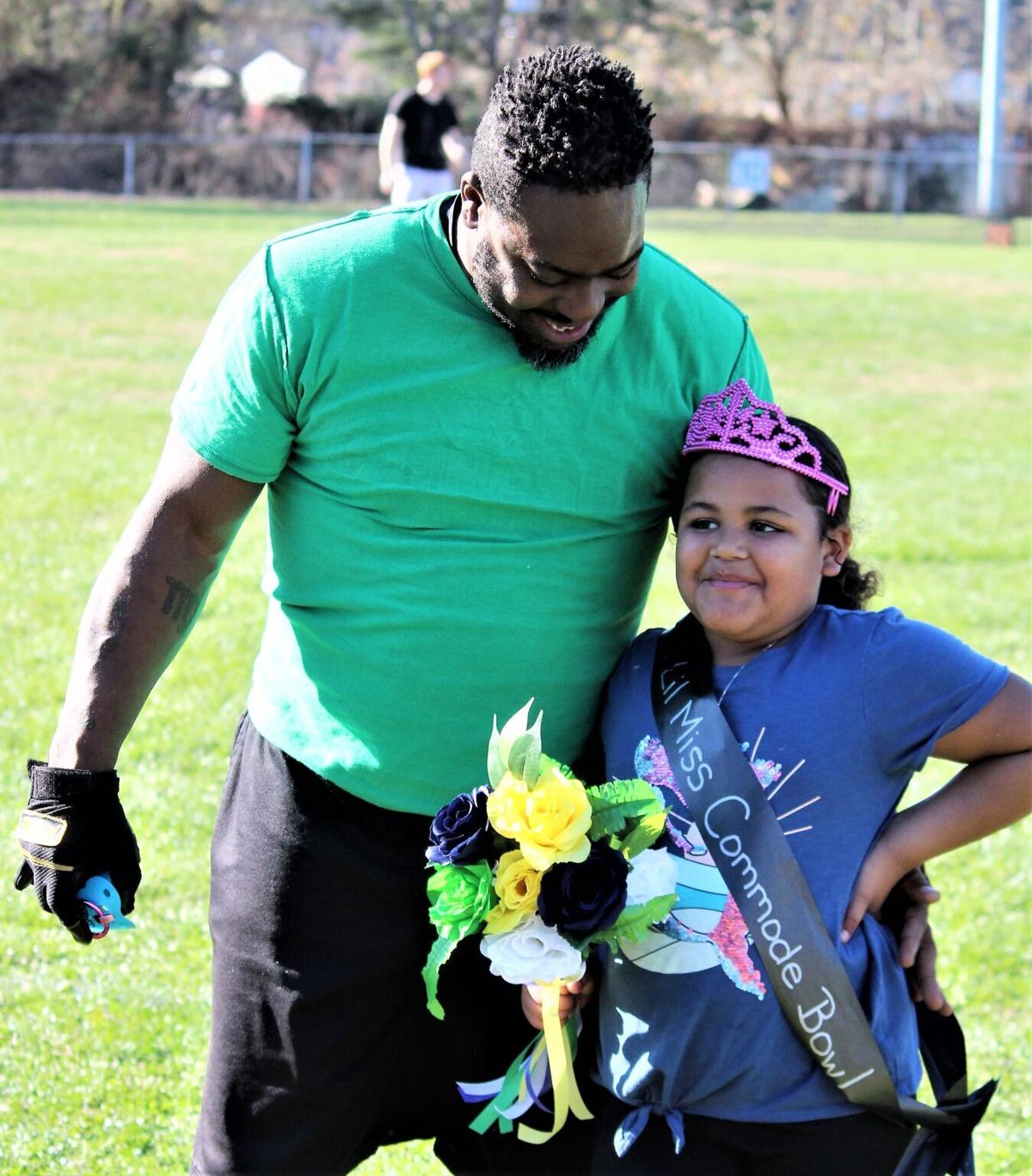 Dunbar's Commode Bowl is a Thanksgiving tradition | Putnam News ...