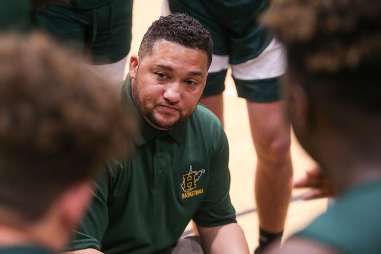 Highlanders fall to Peninsula Catholic | Sports | herald-dispatch.com