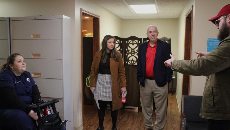 Healing Paws Veterinary Center opens in Hurricane | Putnam News ...