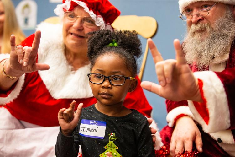 Deaf Santa returns to Mountwest for 14th year | News | herald-dispatch.com