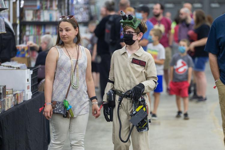 Pop culture fans trek to Huntington for Comic Con weekend | News ...