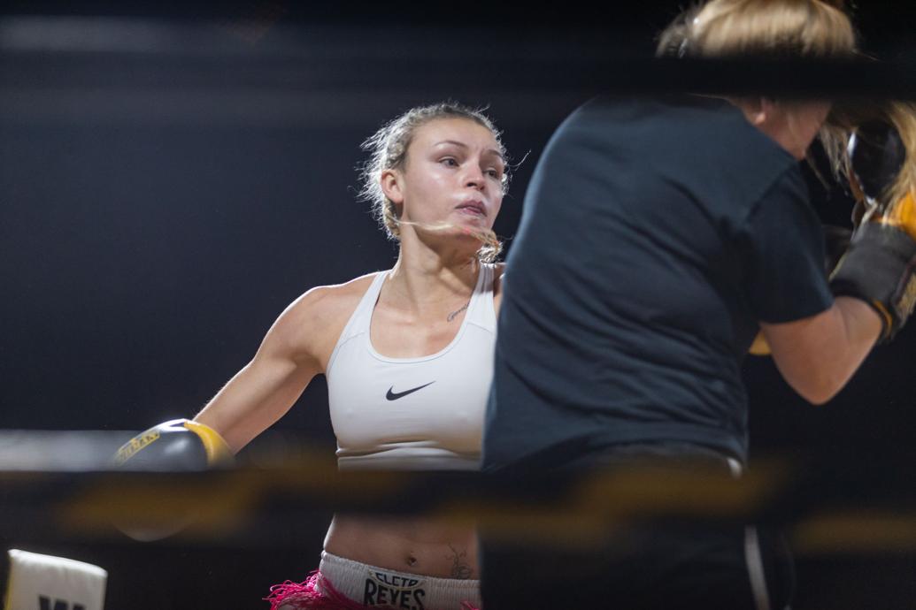 Former basketball star Robinson turns pro in boxing | Sports | herald ...