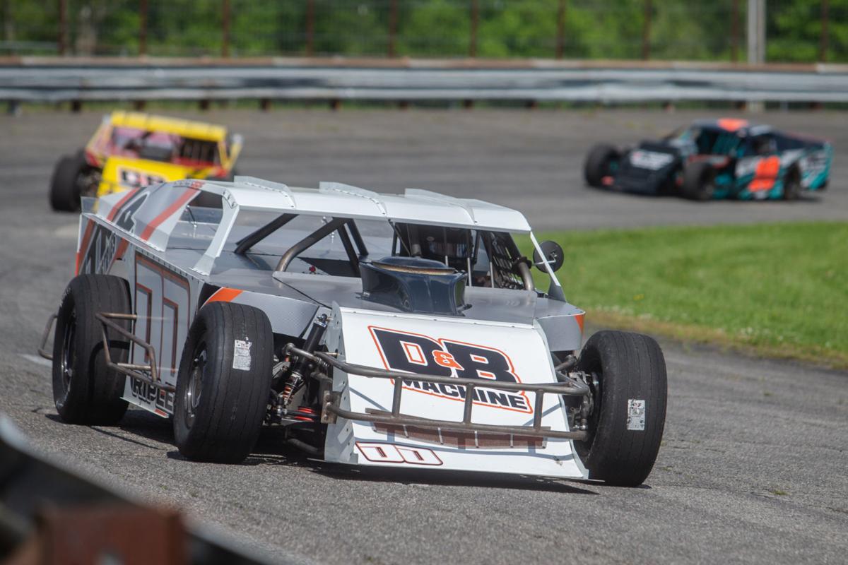 Photos: Opening Day Races at Ona Speedway | Multimedia | herald ...