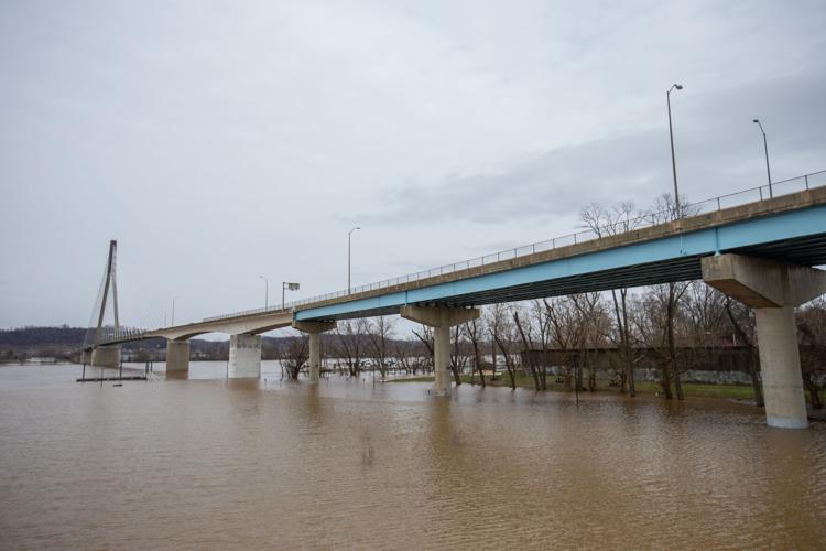 Ohio River crests at 51 feet following weekend rain | News | herald ...