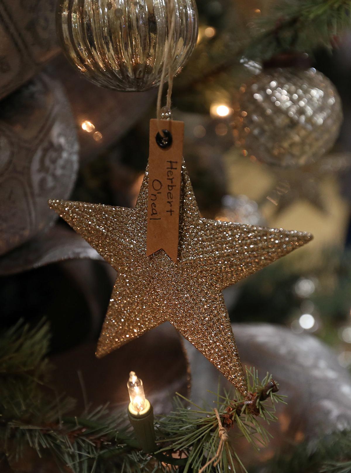 Photos: Memorial Christmas Tree at St. Mary's Medical Center ...