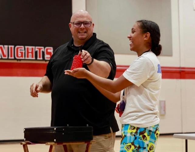 Marshall alum, local teacher Joey Stepp brings magic and comedy show to ...