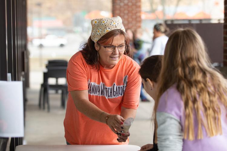 Wholi Moli teaches local children about gardening | News | herald ...