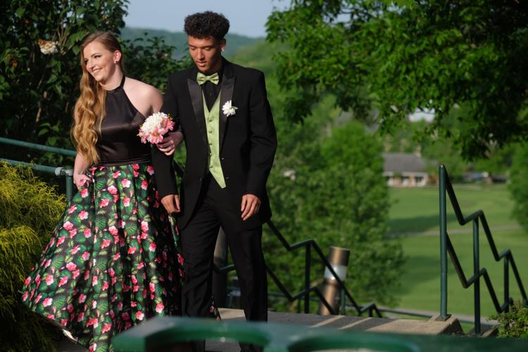 Photos: Huntington St. Joe prom | Photo Galleries | herald-dispatch.com