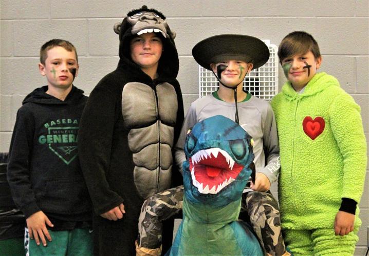 Fabulous fans and cool, creepy characters | Putnam News | herald ...