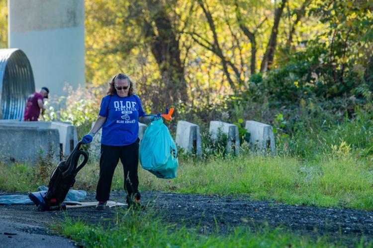 Photos: Fifth Annual Jeff Kovatch Memorial River Cleanup | Multimedia ...