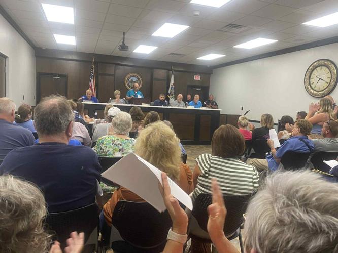 Decision to strip recorder's voting rights reversed during Milton ...