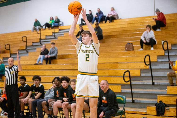 Prep boys basketball: Black Eagles rally by Highlanders 61-59 | High School Sports | herald ...