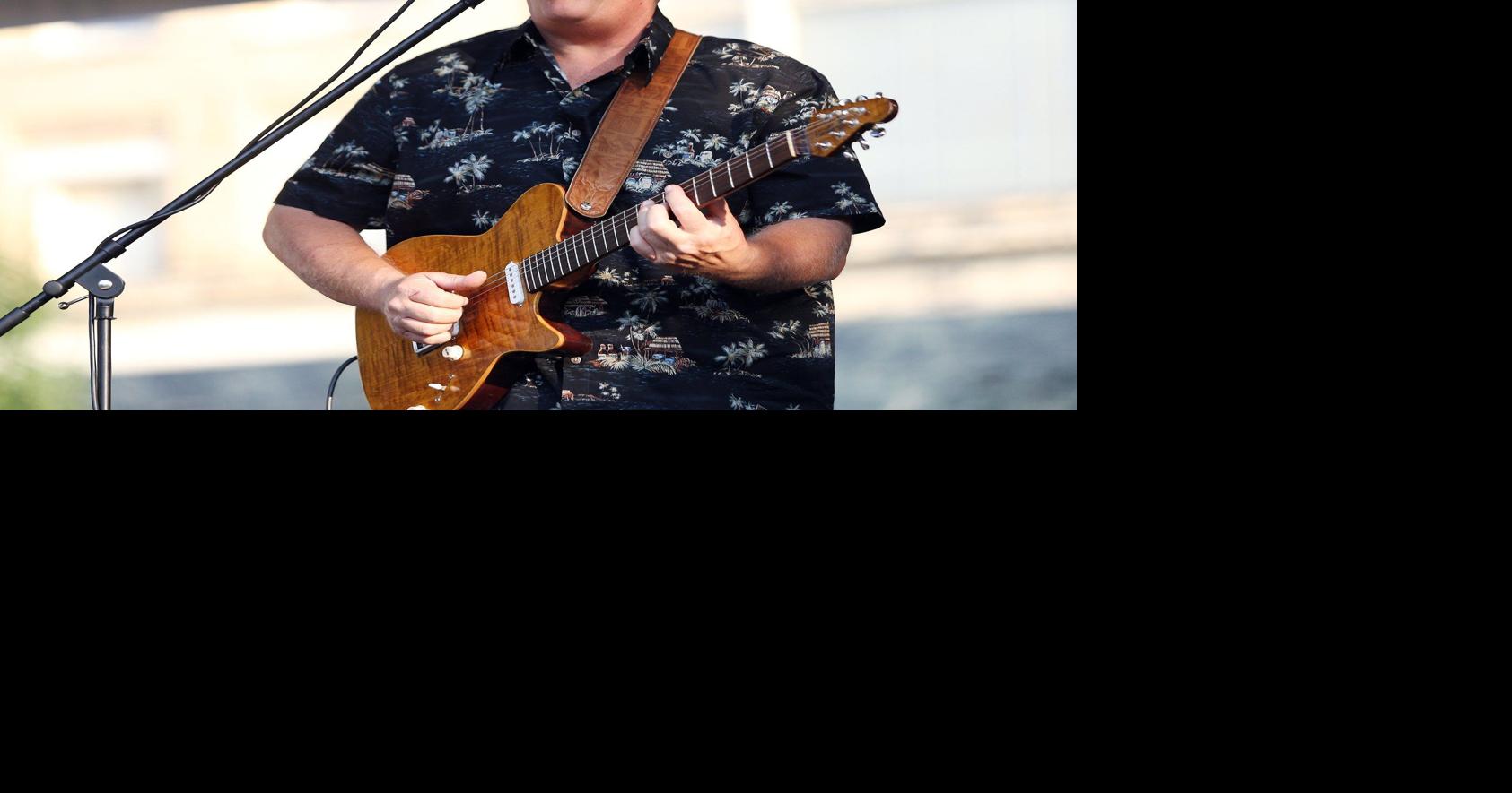 Mojo Bones performs downtown | News | herald-dispatch.com