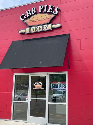 Gr8 Pies sweetens up South Point | Dining Guide | herald-dispatch.com