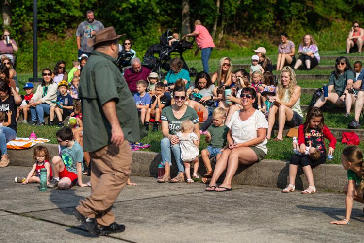 Photos: Dr. Des Coveries Wild Animal Show | Multimedia | herald ...