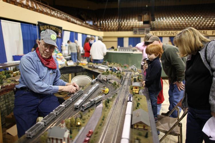 Gallery: Appalachian Model Railroad Society Show, Sunday | Photos News ...