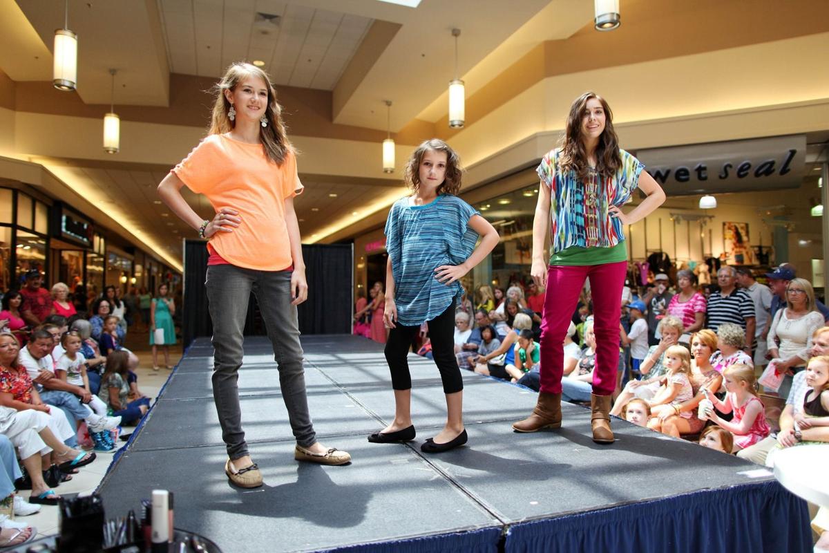 Fashion show presents back-to-school looks | News | herald-dispatch.com