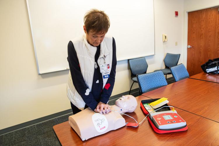 Step by step: How to use an automated external defibrillator (AED) in ...