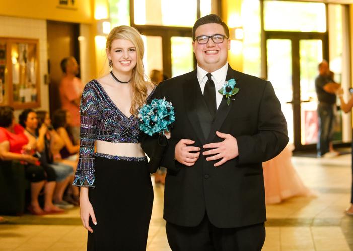 Photos: Wayne High School Prom | Multimedia | herald-dispatch.com