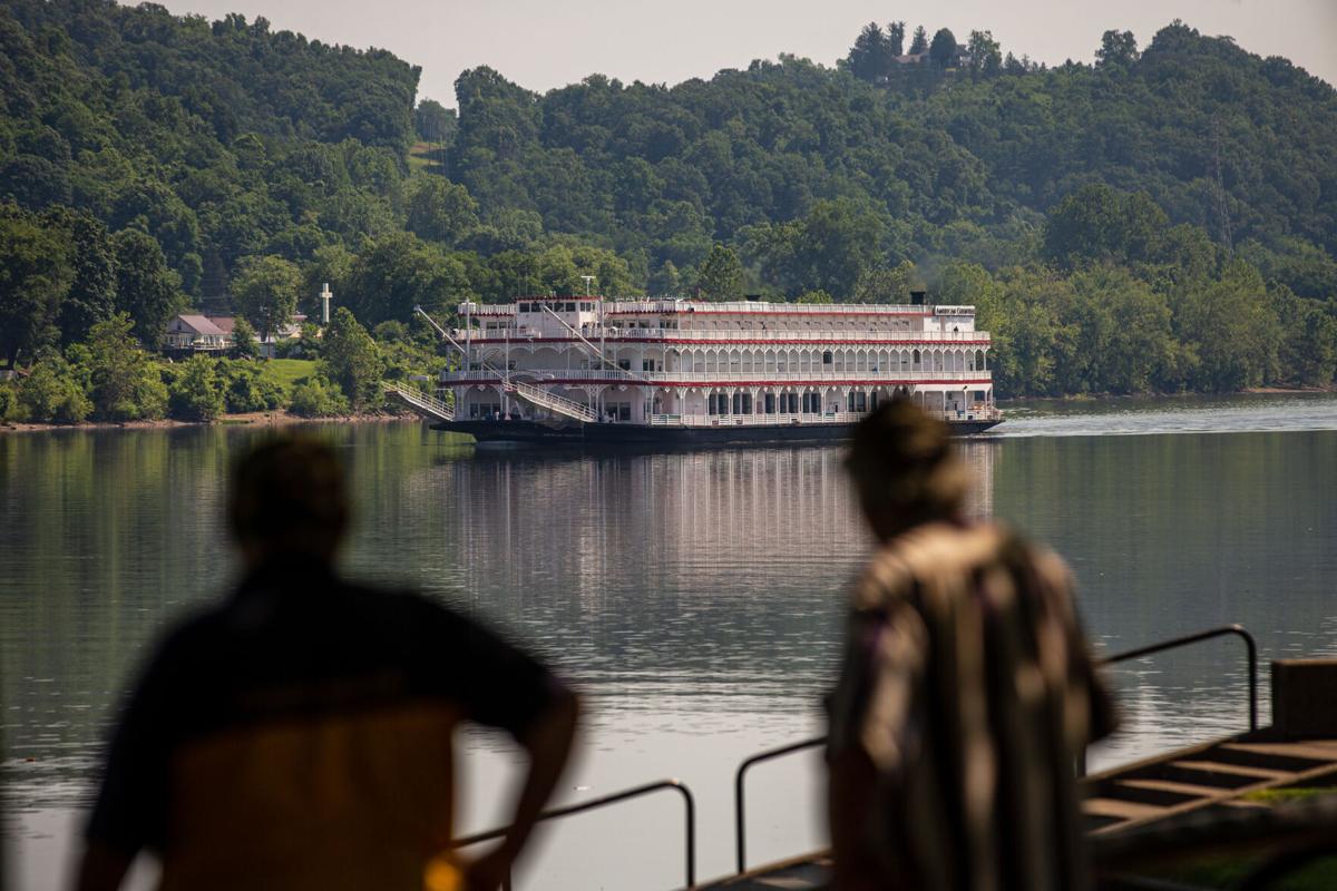 Photos: The American Countess Riverboat stops in Huntington ...