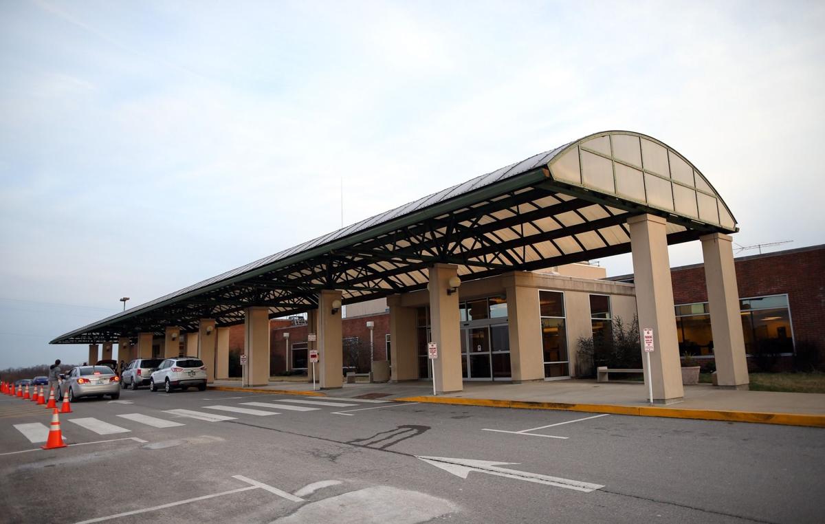 Gallery: Tri-State Airport opens new Tudor's/Gino's | Photos News ...