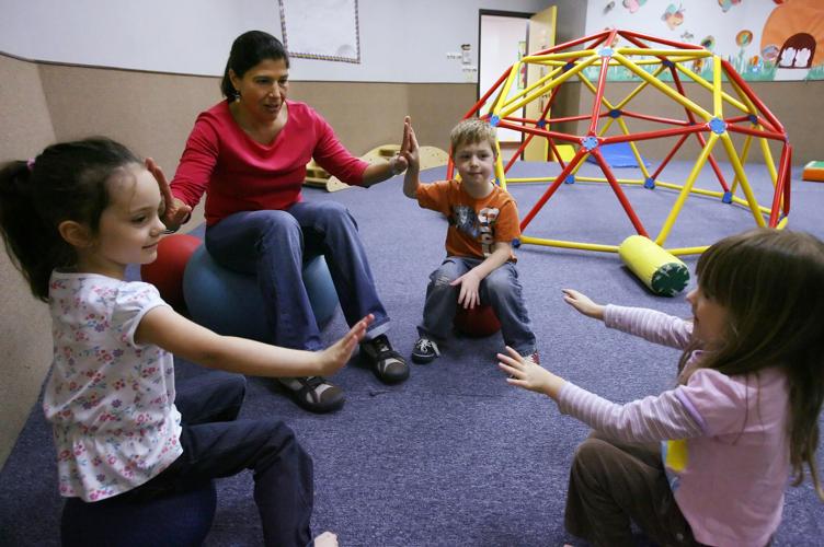 Stephanie Vlahos works to inspire children to eat healthfully, exercise ...