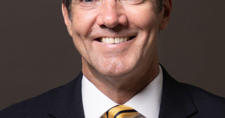 Former West Virginia Supreme Court justice joins law firm in Huntington ...