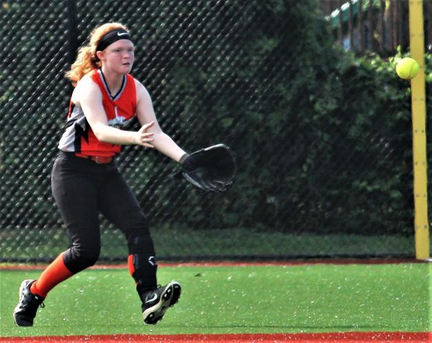Adrenalin vs. Dusters in Classic Softball tourney action | Putnam News ...