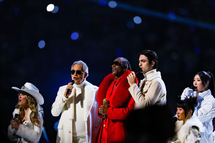 Big John and Bill Cornwell: A Fun Christmas for Lainey Wilson ...