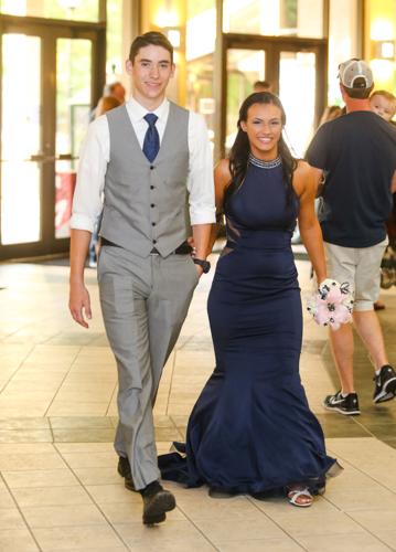 Photos: Wayne High School Prom | Multimedia | herald-dispatch.com