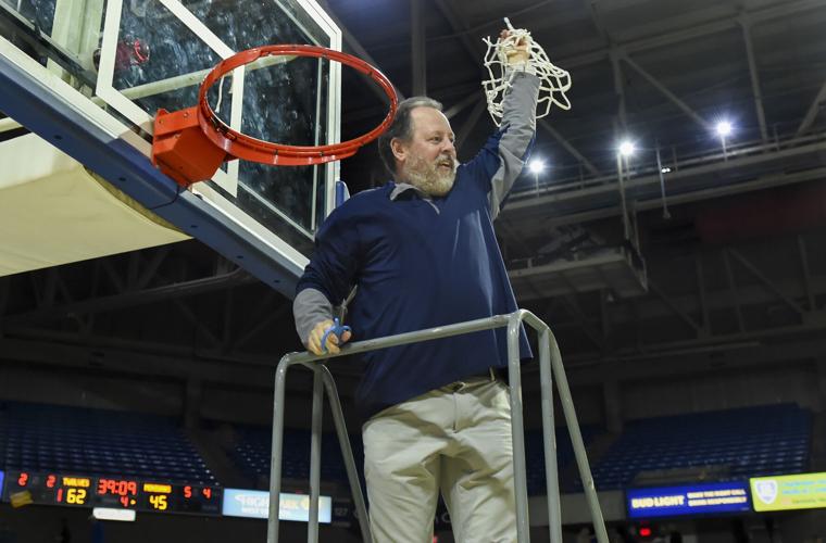 Spring Valley tops Mohigans, win state title | High School Sports ...