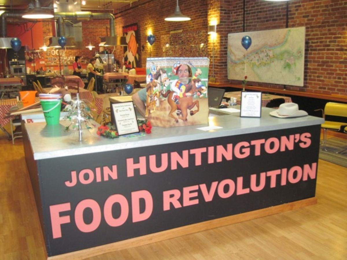 Gallery: Huntington's Kitchen Kentucky Derby Celebration | Photos News ...