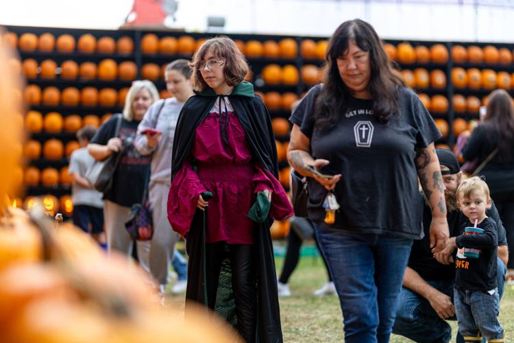 Kenova Pumpkin House welcomes thousands through the weekend | News | herald-dispatch.com