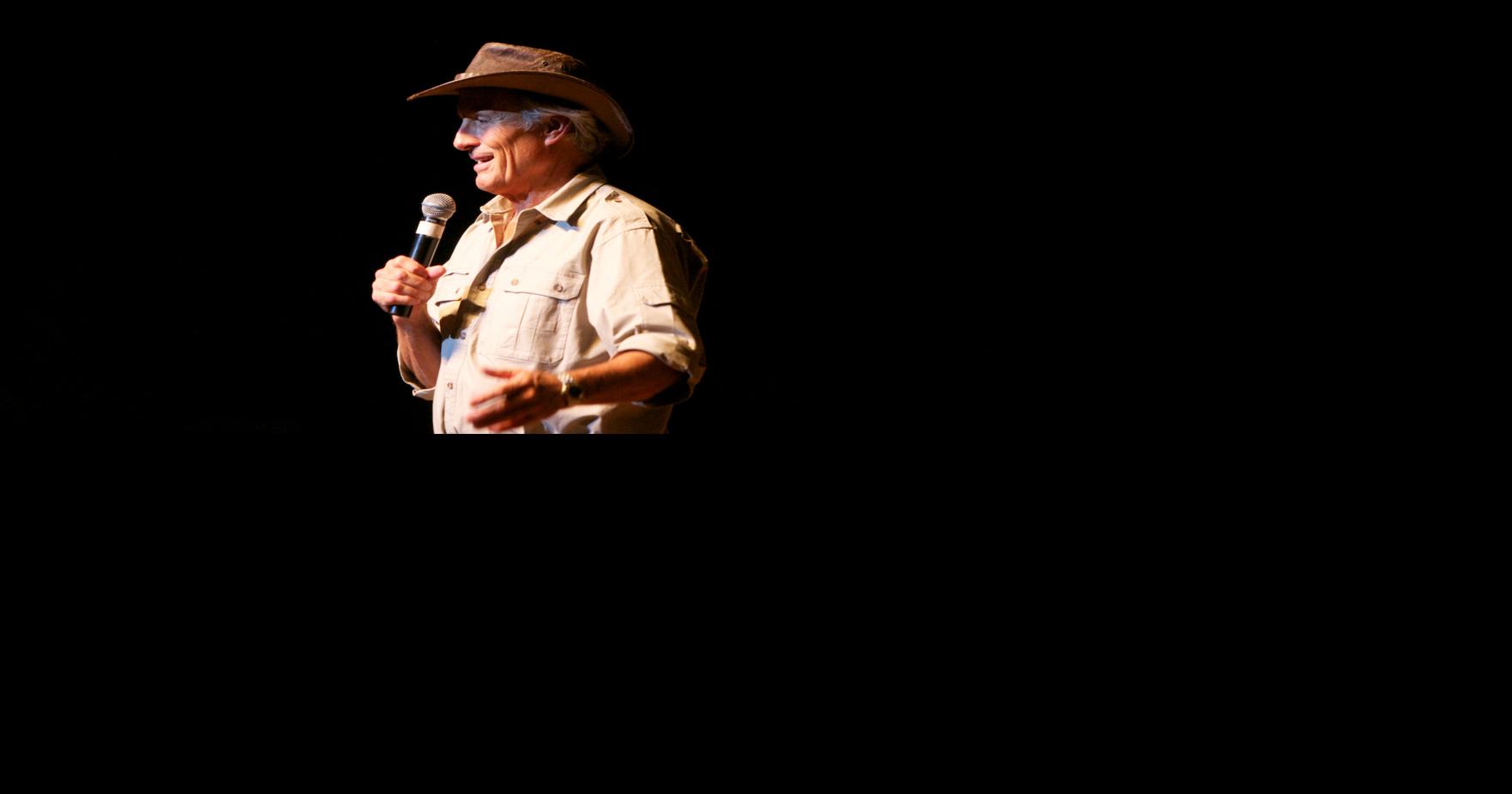 Jungle Jack Hanna turns Keith-Albee stage into a zoo | News | herald ...