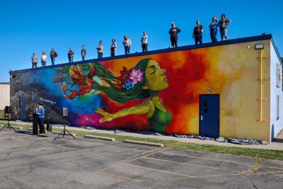 Recovery Point Charleston reveals path of recovery mural | News ...