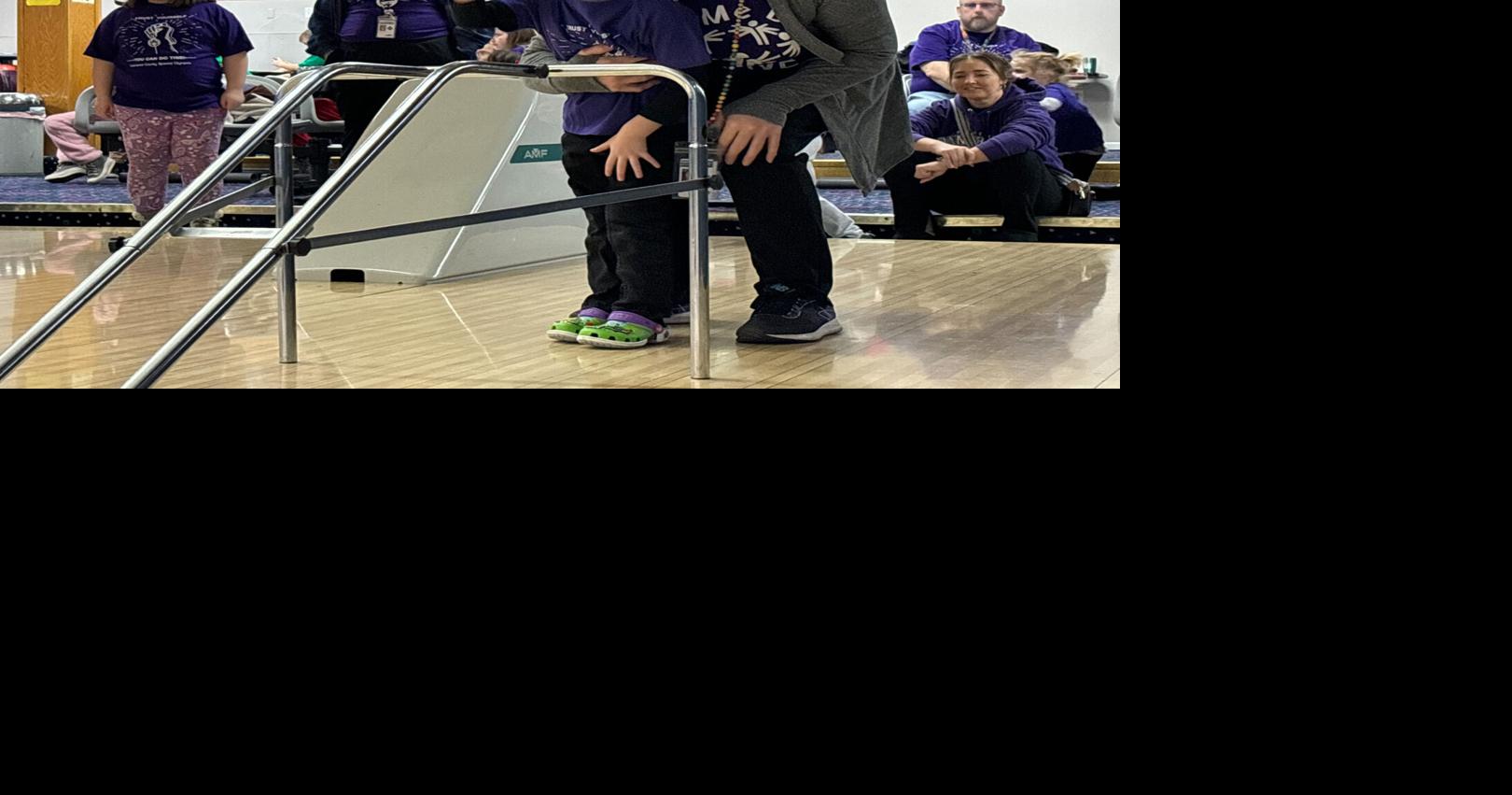 Lawrence strike fun at Special Olympics bowling | Ohio News | herald ...