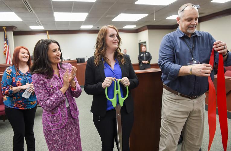 State's 13th family treatment court opens in Putnam County | News ...