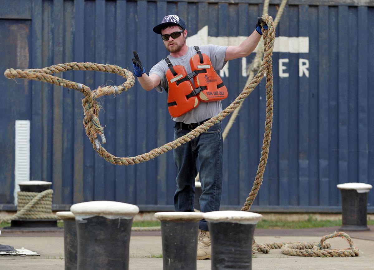 Photos: Mountwest Maritime Academy Deckhand Training | Multimedia ...