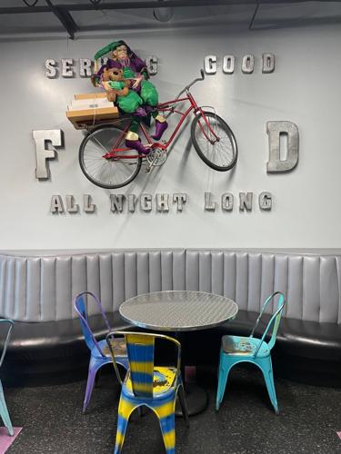 Z Brick Oven Pizza heats up with food options for night owls | Dining ...