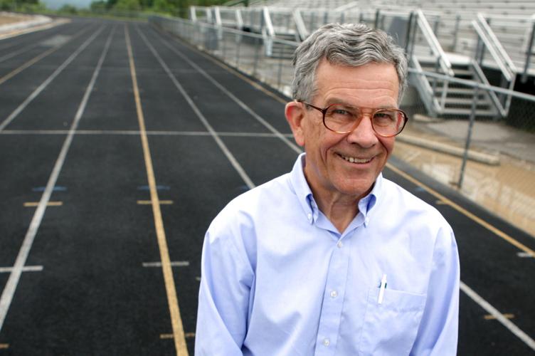 Tom Plummer's passion for running inspires decades of service as ...