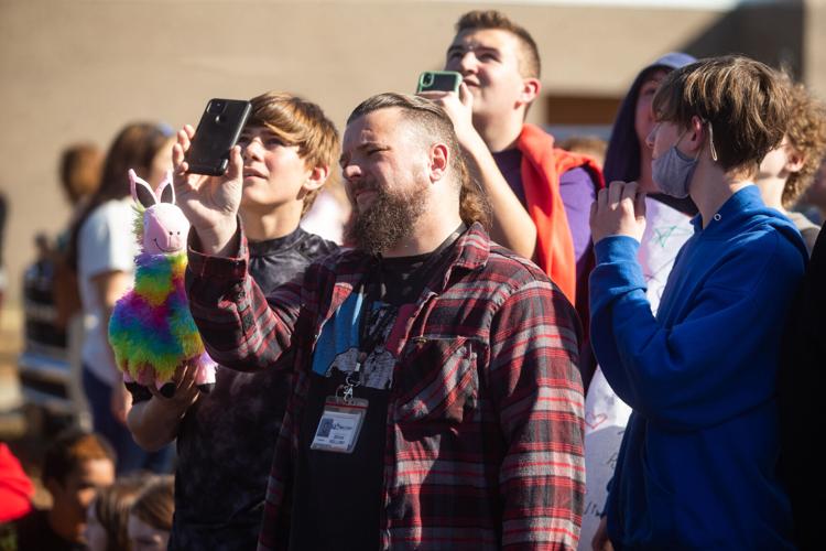 HEMS students work together to protect falling pumpkins | News | herald ...