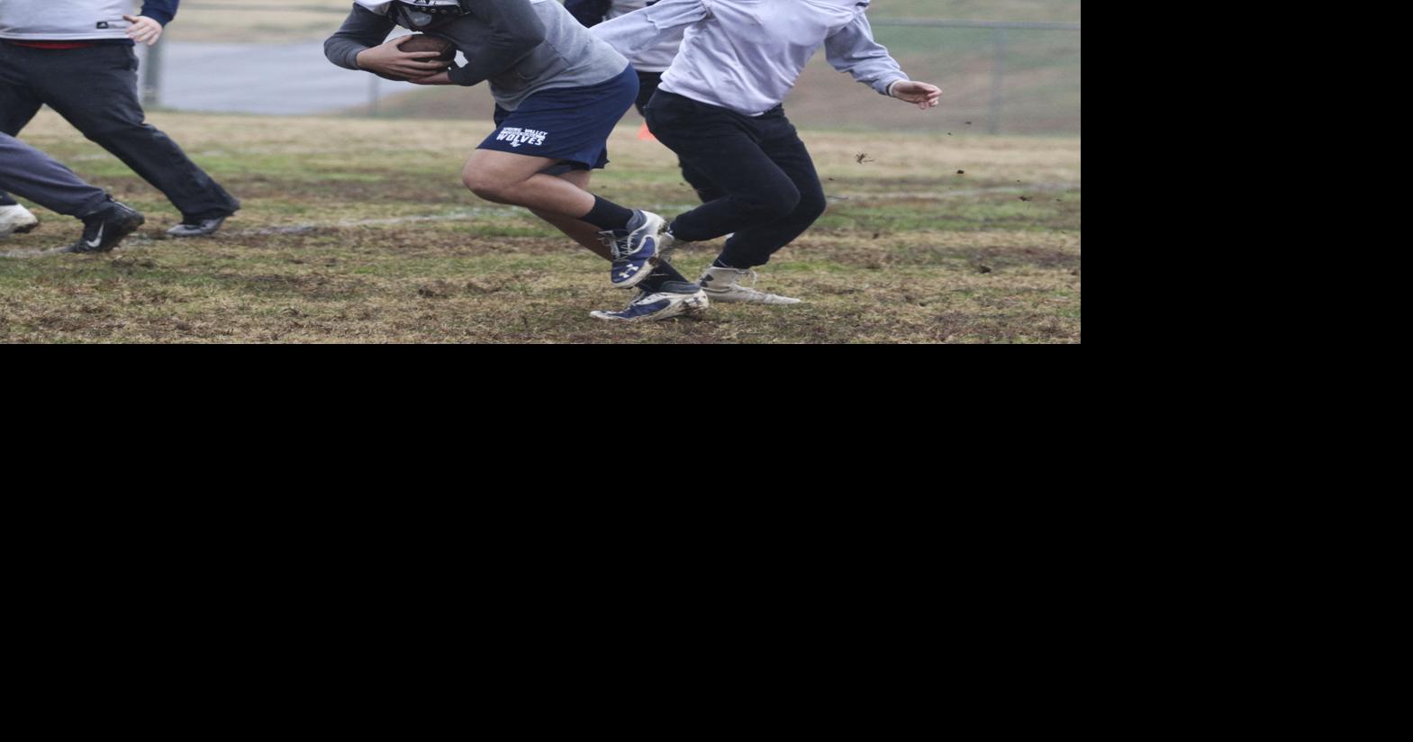 Photos: Spring Valley football practice | Photo Galleries | herald ...