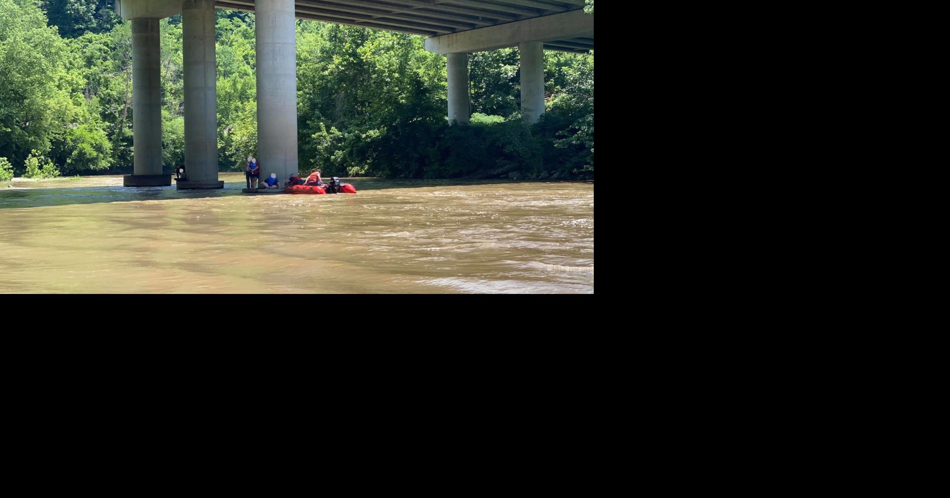WFD rescues four from Tug River after boat overturns | | herald ...