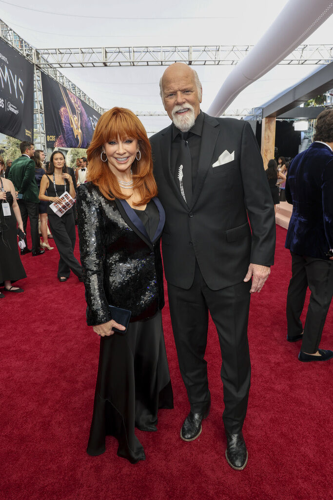 Big John and Bill Cornwell: Wedding bells are ringing for Reba McEntire ...